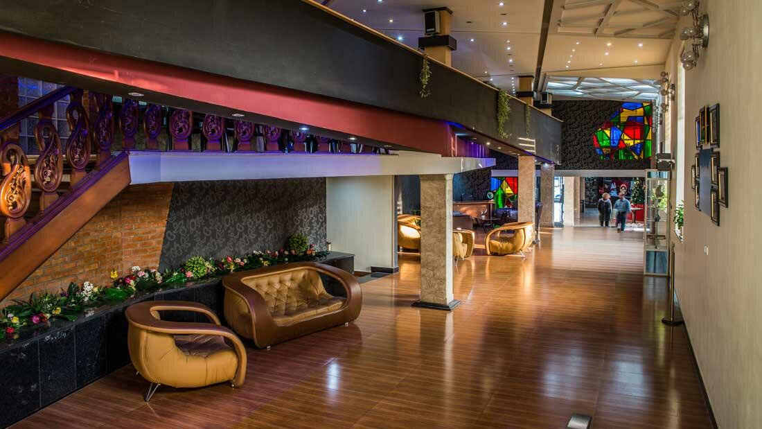 Book Grand Hotel Maragheh | Instant Booking