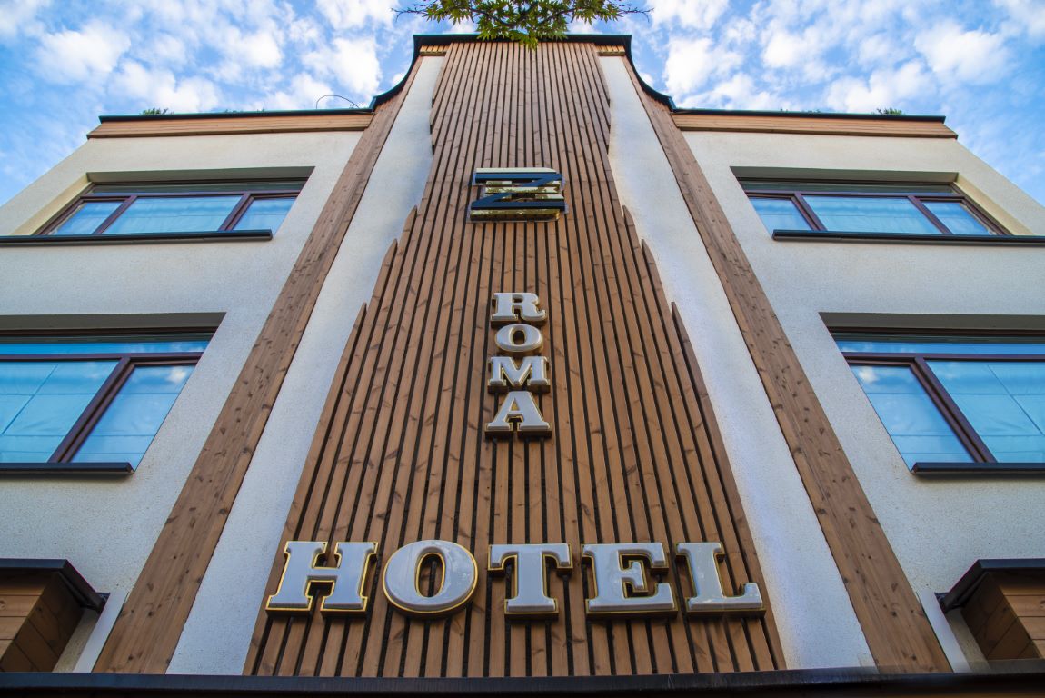 Book Roma Hotel Tehran | Instant Booking