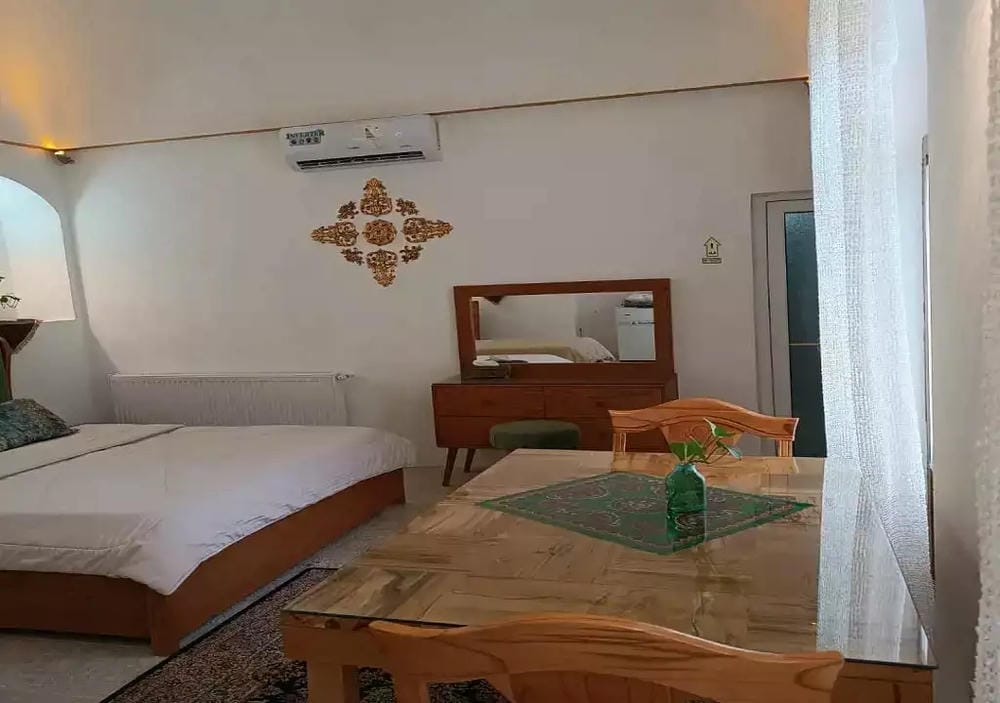 Book Kelias Traditional Residence Kerman | Instant Booking